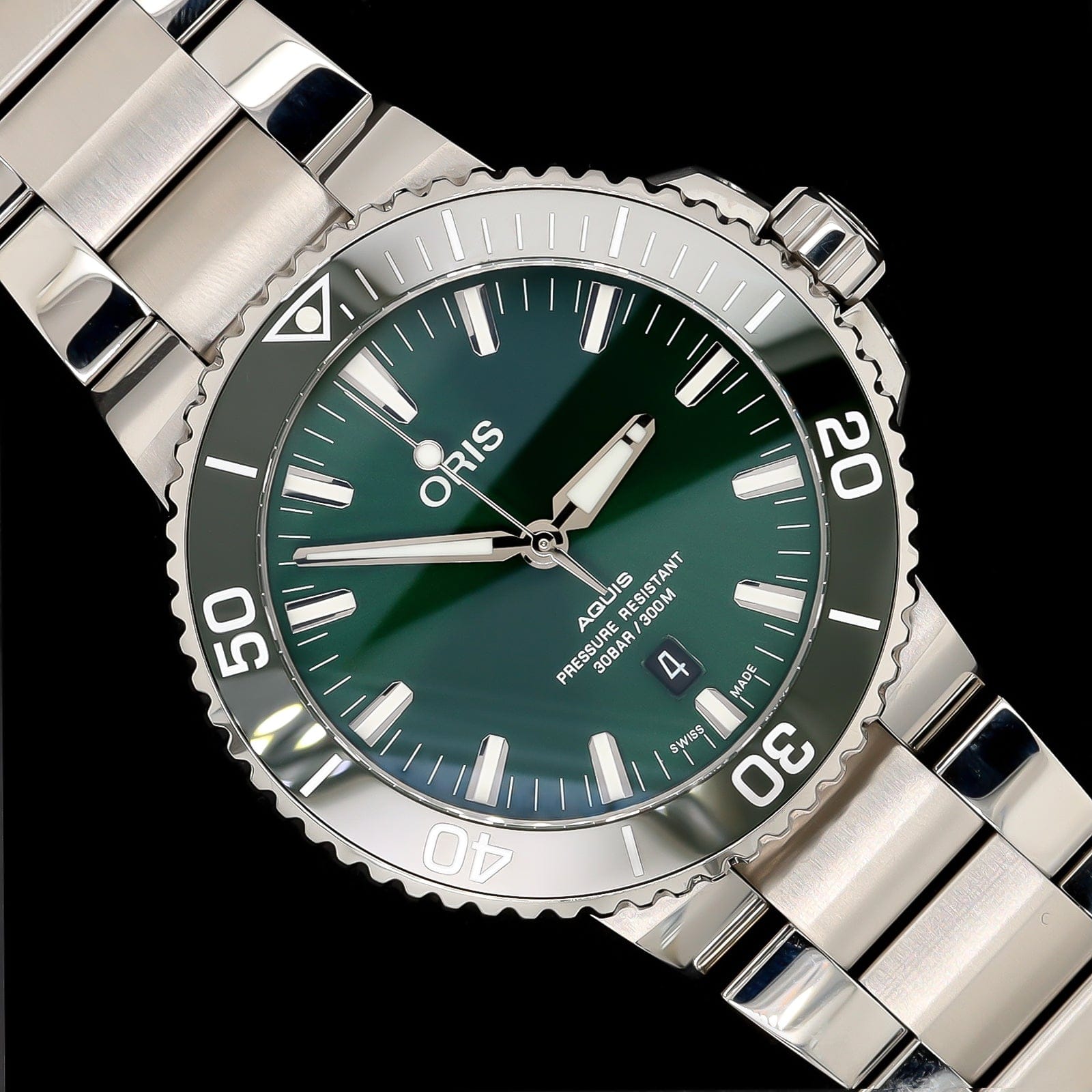 Stainless Steel Pre-Owned Oris Aquis Date Estate Watch – Long's Jewelers